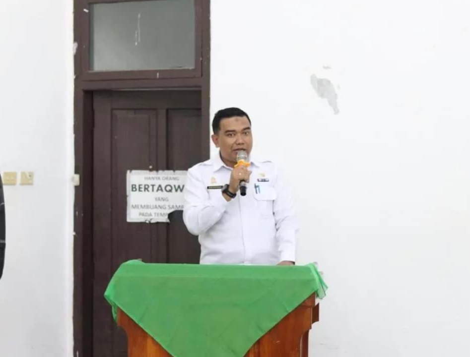 Kepala Dinas Pendidikan dan Kebudayaan Kabupaten Lampung Tengah Dr. Nur ...