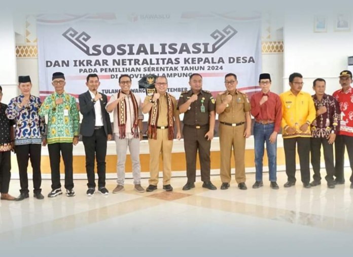 Ferli Yuledi Menghadiri Acara Sosialisasi dan Ikrar Netralitas Kepala Desa pada Pilkada serentak ...